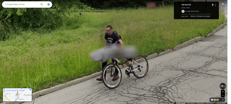 StreetViewFails – The Funny Street View Google Maps Fails
